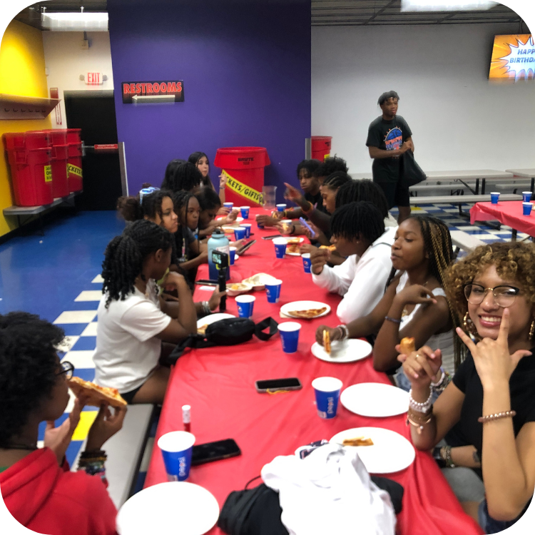 Charting New Pathways for Our Teen Achievers: 2023 Summer College Tours - Summit Area YMCA